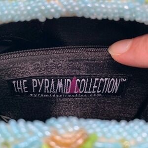 The Pyramid Collection | Bags | Vintage The Pyramid Collection ...